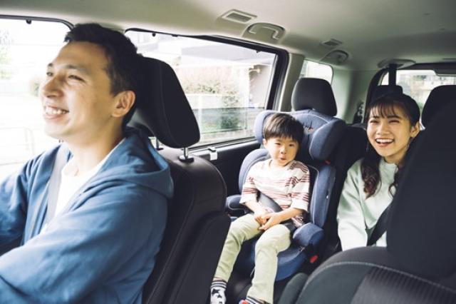 チャイルドシートの着用義務について徹底解説！車に装着しなくても良い条件は？｜中古車の【ネクステージ】