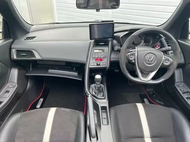 S660の内装の魅力を徹底解説！デザインや収納スペース、快適装備も紹介｜中古車の【ネクステージ】