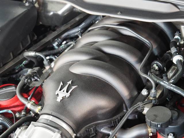 マセラティ グランカブリオ スポーツ 1.2万Km 1,209.9万円(愛知県)[588]の中古車詳細｜愛知県のマセラティ 名古屋インター ...