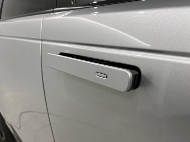 ランドローバー レンジローバーヴェラール R ダイナミック SE 380PS 3.2万Km 798.9万円(愛知県)[065]の中古車詳細 ...