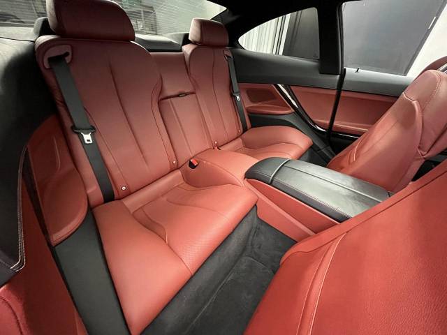 BMW 6シリーズ 640iクーペ Mスポーツパッケージ 6.4万Km 189.9万円(埼玉県)[034]の中古車詳細｜埼玉県のユニバース ...