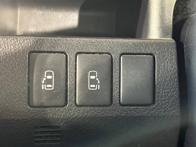 トヨタ ヴォクシー ZS 煌Ⅲ 7.4万Km 119.9万円(兵庫県)[453]の中古車詳細｜兵庫県の神戸北店｜中古車の【ネクステージ】