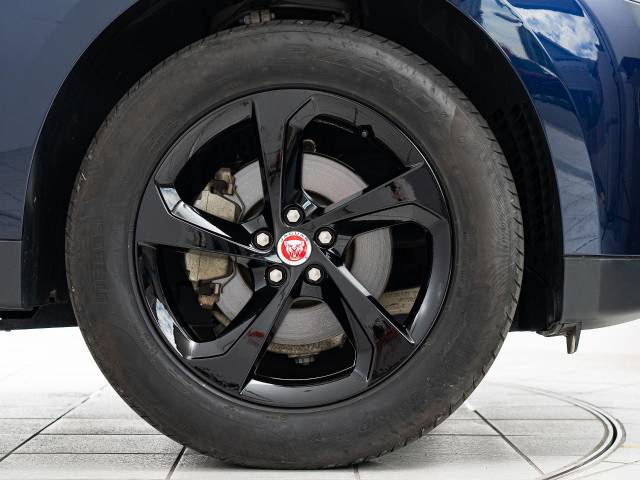 ジャガー Fペイス ピュア 4.5万Km 329.9万円(愛知県)[126]の中古車詳細｜愛知県のジャガー・ランドローバー 天白｜中古車の【ネ ...