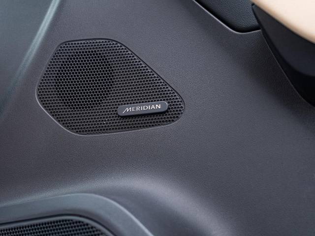 ジャガー Fペイス ピュア 4.5万Km 329.9万円(愛知県)[126]の中古車詳細｜愛知県のジャガー・ランドローバー 天白｜中古車の【ネ ...