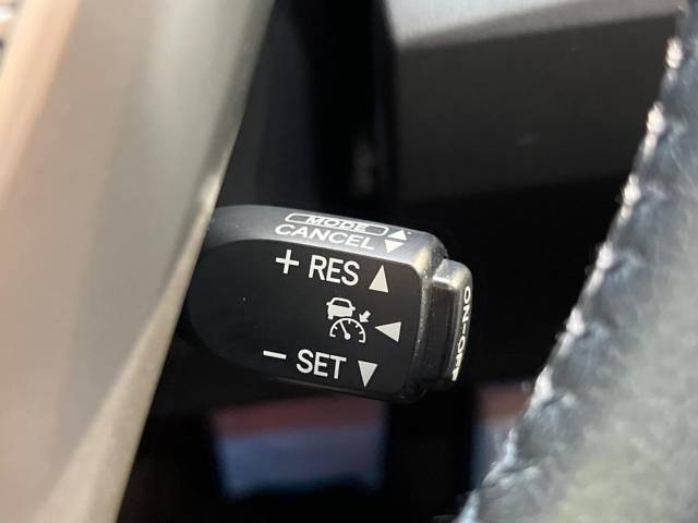 トヨタ プリウス Gツーリングセレクション・レザーパッケージ 9.8万Km 110.7万円(福岡県)[377]の中古車詳細｜福岡県の博多板付店 ...