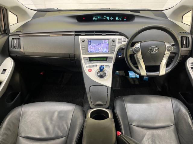 トヨタ プリウス Gツーリングセレクション・レザーパッケージ 9.8万Km 110.7万円(福岡県)[377]の中古車詳細｜福岡県の博多板付店 ...
