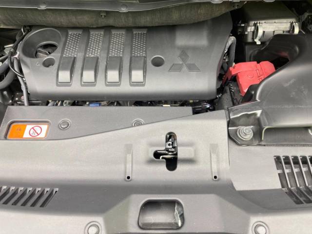 三菱 デリカD：5 P 1万Km 420.2万円(大阪府)[719]の中古車詳細｜大阪府の摂津店｜中古車の【ネクステージ】