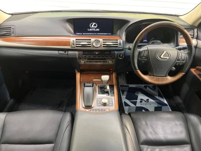 レクサス LS LS600hL エグゼクティブパッケージ 4人乗り 7.1万Km 344.9万円(群馬県)[912]の中古車詳細｜群馬県の伊勢崎店｜中古車の【ネクステージ】
