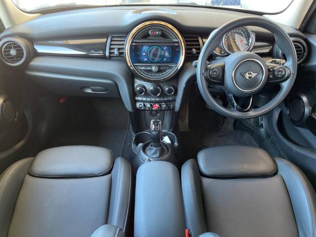 MINI MINI クーパーD ピカデリーエディション 1.9万Km 294.1万円(愛知県)[078]の中古車詳細｜愛知県のユニバース 名東 ...