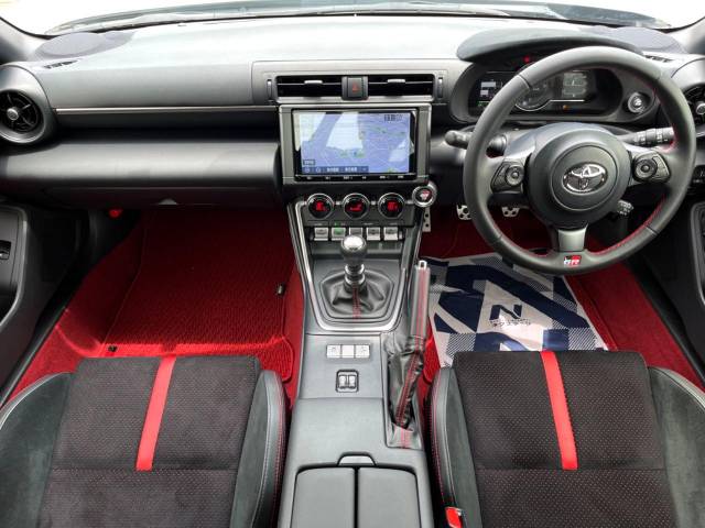 トヨタ GR86 RZ 0.9万Km 399.7万円(愛知県)[099]の中古車詳細｜愛知県の春日井スバル車専門店｜中古車の【ネクステージ】