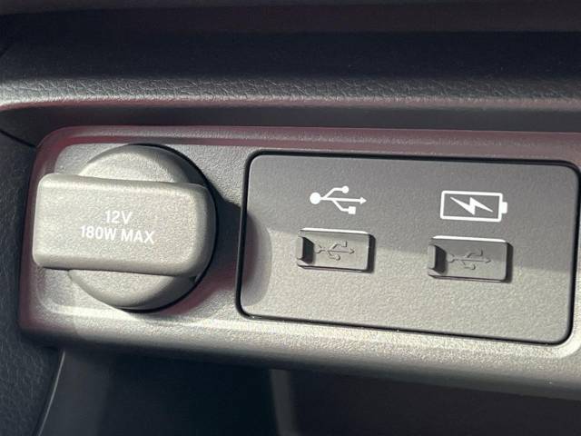 ホンダ シビック タイプR 0.5万Km 609.9万円(大阪府)[124]の中古車詳細｜大阪府の箕面セダン・スポーツ専門店｜中古車の【ネクステージ】