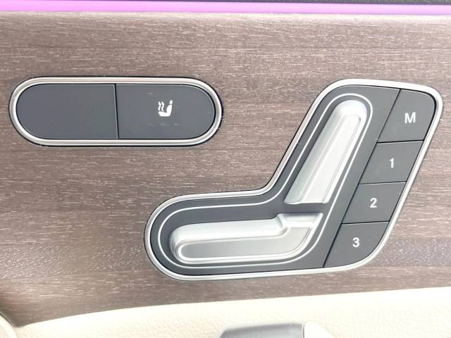 メルセデス・ベンツ Aクラスセダン A250 4マチックセダン 0.6万Km 359.9万円(北海道)[337]の中古車詳細｜北海道の ...