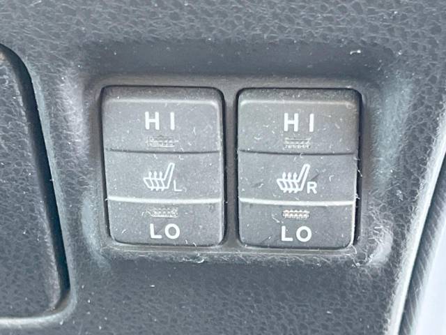 トヨタ ヴォクシー ハイブリッドV 5.7万Km 212.9万円(京都府)[067]の中古車詳細｜京都府の京都八幡店｜中古車の【ネクステージ】