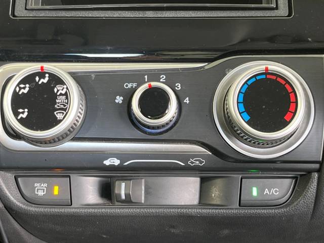 ホンダ フィット 13G 2.5万Km 79.9万円(群馬県)[165]の中古車詳細｜群馬県の太田店｜中古車の【ネクステージ】