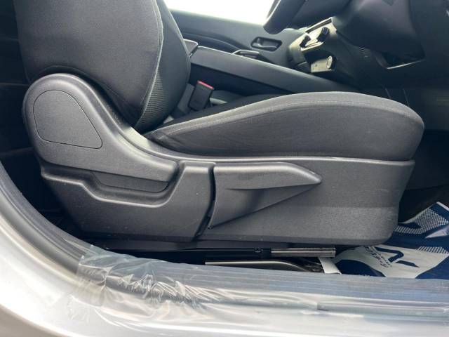 日産 ノート S 7.4万Km 142.2万円(沖縄県)[936]の中古車詳細｜沖縄県の豊見城店｜中古車の【ネクステージ】