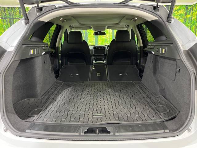 ジャガー Fペイス R－スポーツ 5.6万Km 382.6万円(千葉県)[527]の中古車詳細｜千葉県のジャガー・ランドローバー 幕張｜中古車 ...