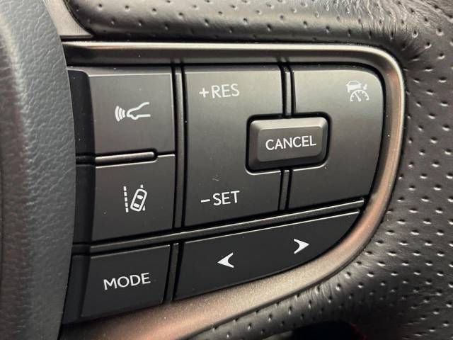 レクサス UX UX250h 特別仕様車 Fスポーツ エモーショナル エクスプローラー 1.4万Km 489.6万円(北海道)[072]の中古 ...