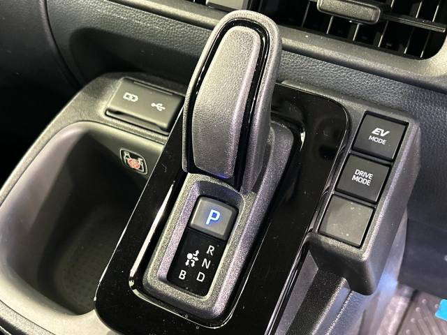 トヨタ シエンタ ハイブリッドZ 1万Km 319.5万円(静岡県)[587]の中古車詳細｜静岡県の裾野長泉店｜中古車の【ネクステージ】